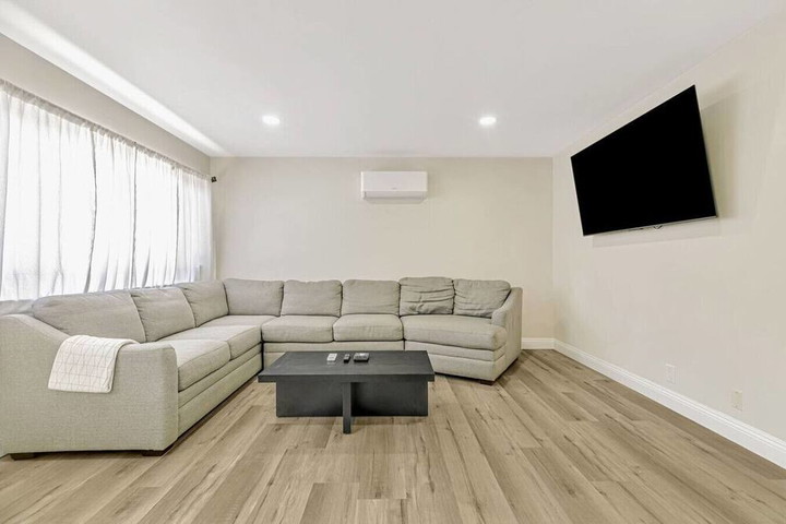Modern Remodeled 2br Gem In Prime Location - San Jose, CA