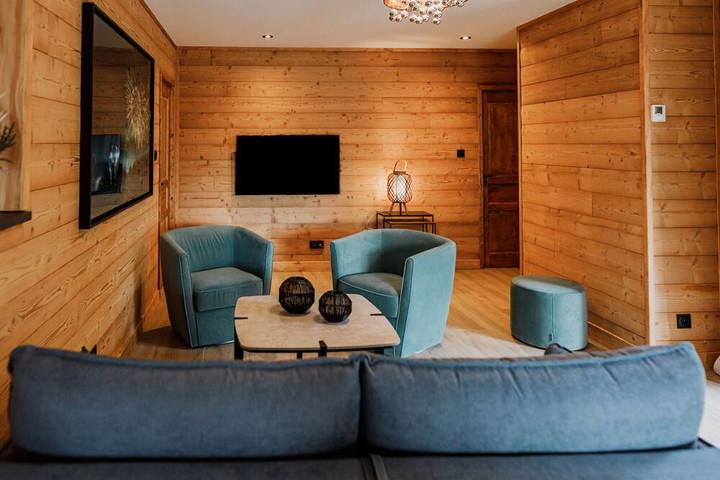 Lodge Luxe Au Golf Avec Bain à Remous, Piscine, Salles De Sport Et Bien-être, Jeux Pour Tous âGes - Saint-Bonnet-le-Froid