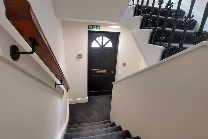 Kirkcudbright Holiday Apartments - Apartment A - 2 Double Bedroom Apartment - Kirkcudbright