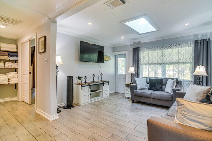 Hot Tub & Fenced Yard: Tranquil Home In Valrico! - Plant City, FL