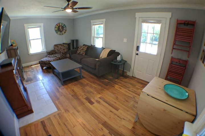 Harper, Two Bedroom House In Historic Loveland - Loveland, OH