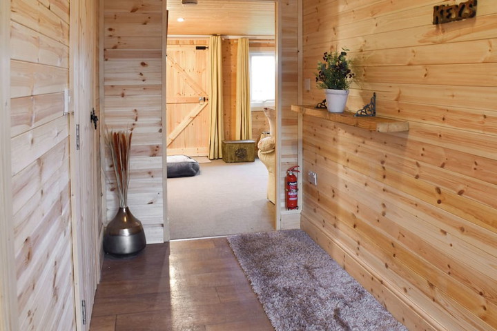 2 Bedroom Accommodation In West Walton - Cambridgeshire