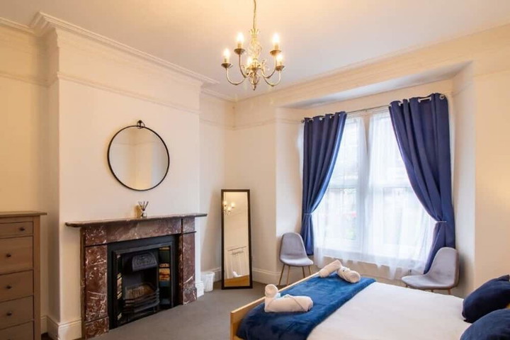 Luke Stays - Sandringham - Newcastle upon Tyne