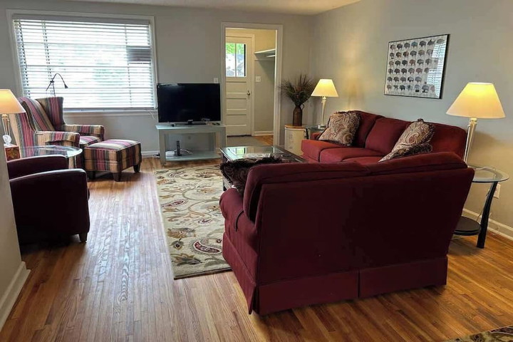 Spacious 2br Apt In The Heart Of Fargo - Fargo, ND