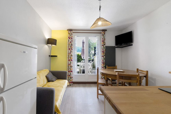 Appartement « Venus » Avec Vue Sur La Montagne, Piscine Partagée Et Terrasse Privée - Chichilianne