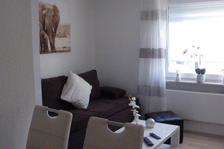 Moderne Helle Ferienwohnung In Heilbronn/sontheim - Heilbronn
