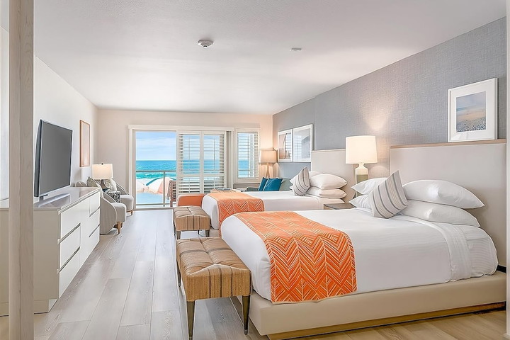 2 Units, Ocean Front 2 Queen At Beach Terrace, Outdoor Pool - Oceanside, CA