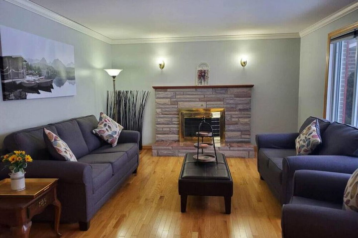 Bungalow On The Bay 3 Bedrooms 2 Bathroom. Sleeps 8 - Saint John