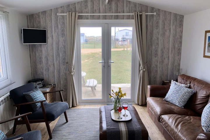 Contemporary Beach Lodge With Sand Dunes And River Views - Norfolk