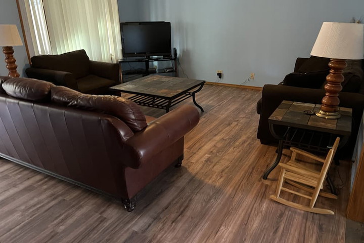 Private Vacation House For Larger Groups Near The Dells With Heated Game Room. - Wisconsin