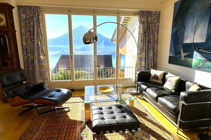 Concierge, Lake Thun/alps Scenic Views By Swisshut - Switzerland