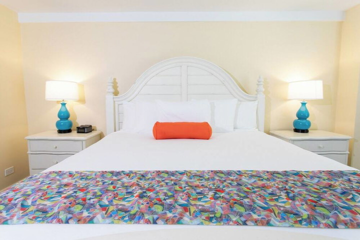 Discover Christiansted In Style From A Modern Room With Harbor Views - Christiansted