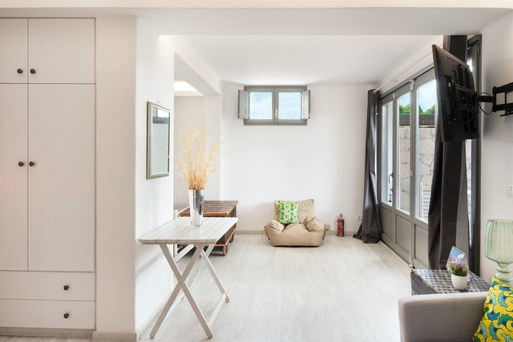 Apartment 'Lavender' With Sea View, Wi-fi And Air Conditioning - Milos