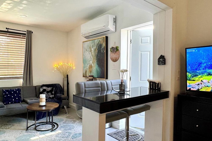 Charming Studio In Brilliant North Miami Beach - Miramar, FL