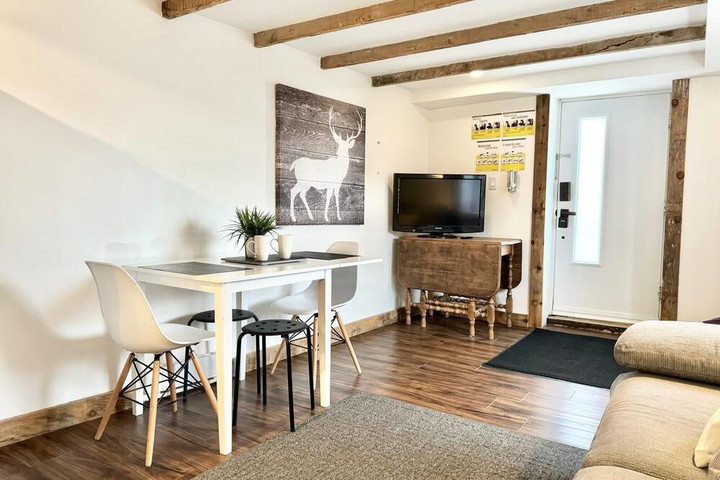 Loft The Montcalm \\ 2 Min Falls \\ Free Parking - Québec City