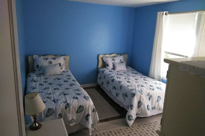 Family-friendly. Easy Bike Ride Or Stroll To Beach. Great Monthly Fall Rates! - New Jersey