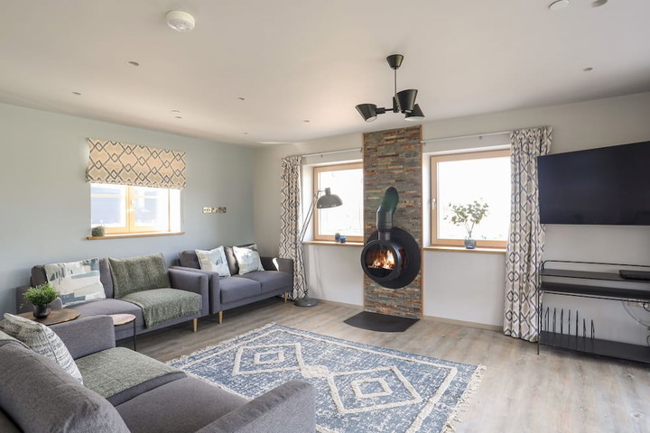 Rynys, Pet Friendly, Luxury Holiday Cottage In Llanrug - Llanberis