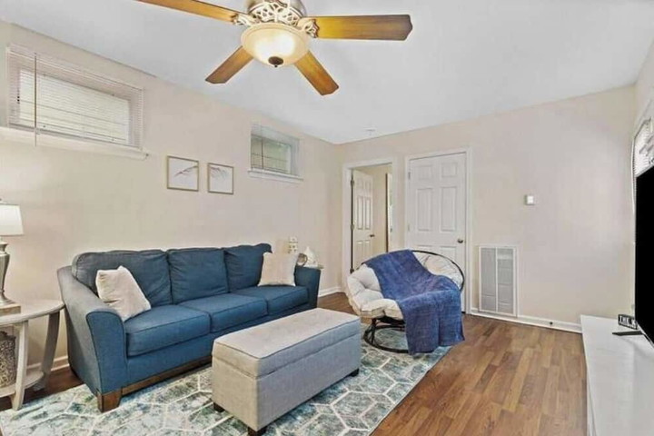 Private 1 Bed Apt - Historic Olde Towne Portsmouth - Portsmouth, VA