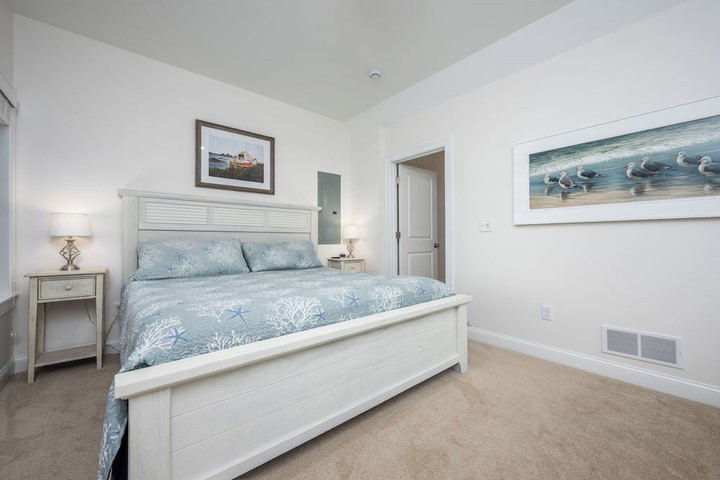Resort Style Community, Heated Pools, Club House, Game Room, 15 Mins To Beaches. - Kennebunk, ME