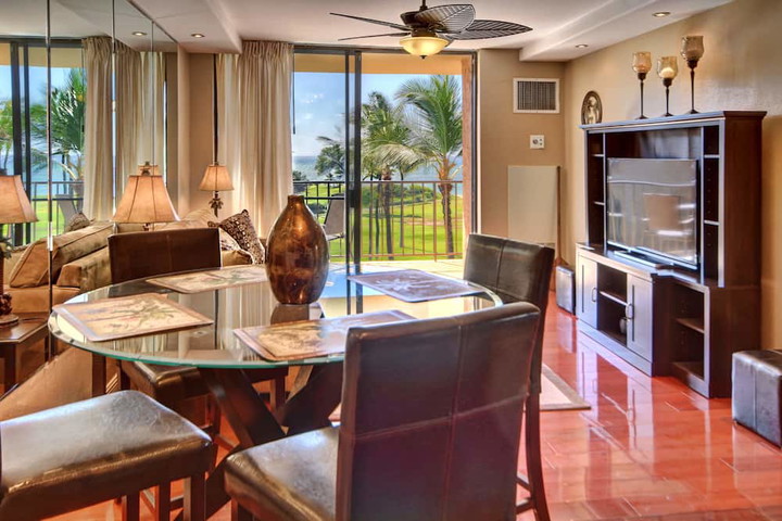 Premier Ocean View! King Luxury Bed, A/c, Clean, Cozy, Updated, Wifi, Beach Gear - Maui, HI