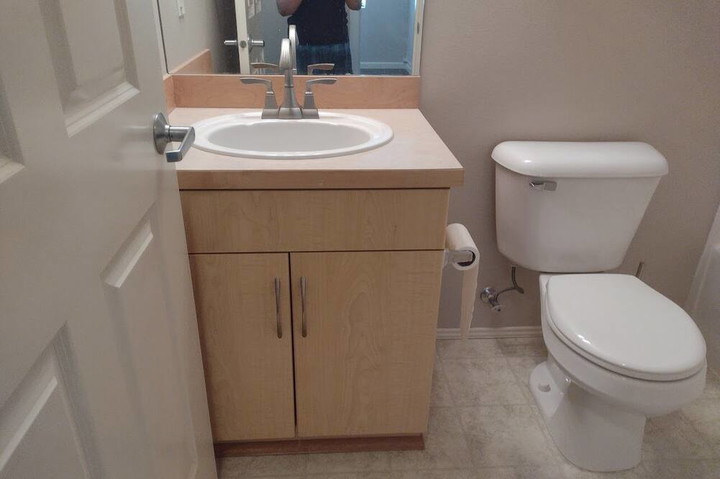 Cozy 2-bedroom Condo With Ac In Beautiful Sammamish - Snoqualmie, WA