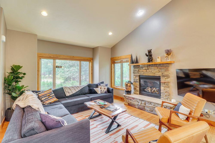 Pet-friendly Columbia Falls Home W/ Gas Grill! - 哥倫比亞瀑布