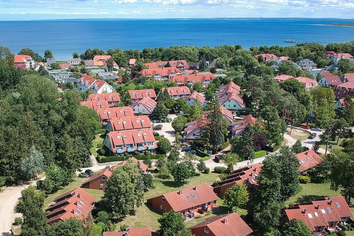 New 2br Apartment With Ac Near Lagoon & Dining - Tahiti