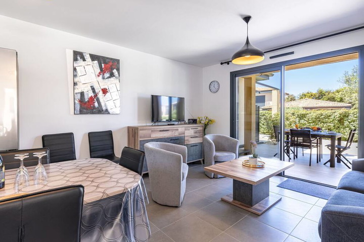 Foce Dell Edera By Interhome - Bonifacio