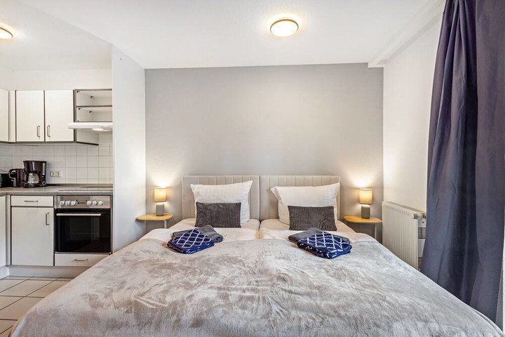 Apartment '1-1' With Private Terrace, Garden And Wi-fi - Lübeck