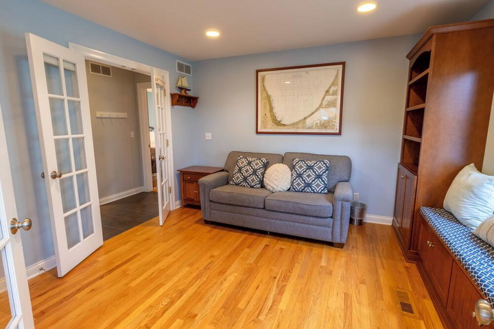 Beach House On Lake Kai In Beachwalk Resort - Michigan City, IN