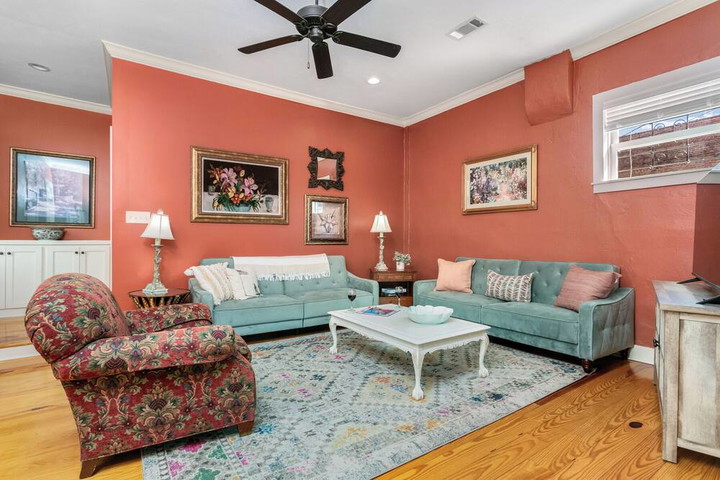 610 Franklin: 5b | 1/1 | Heart Of Downtown | Washer/dryer - Natchez, MS