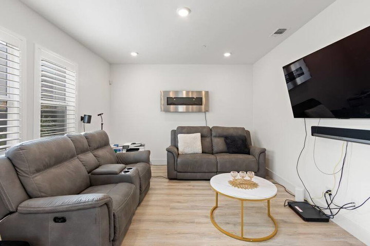 Sip & Stay, New Home, Hot Tub, Ssu, Kids, Pets - Santa Rosa, CA