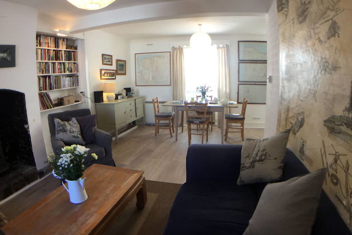 Trinity Cottage. Charming Historic Cottage Just Off The Quay In Appledore. - Appledore