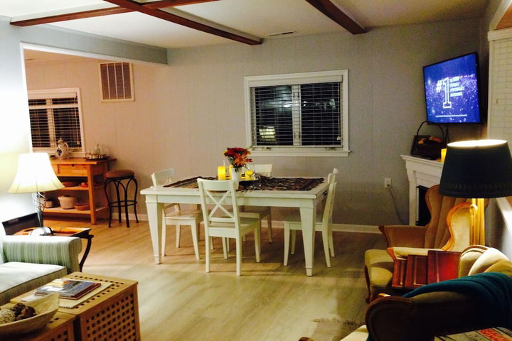 Potomac River Woodland Cottage, Polite Pets Welcome Central Air Stunning Sunset - Chesapeake Bay