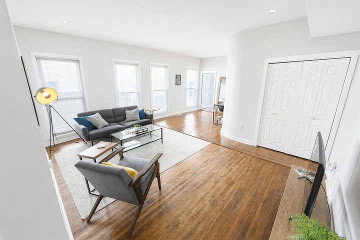 Bright And Sweeping Views In Otr Treehouse - Cincinnati