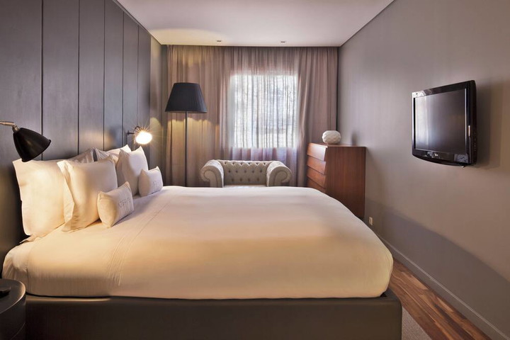 Discover Two Spacious, Pet-friendly Apartments With Full Kitchen At Altis Prime - Seixal