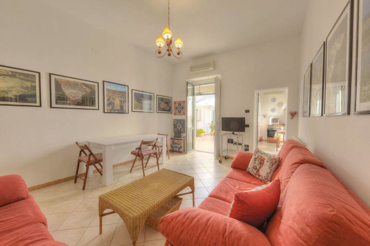 Wonderful Private Villa For 8 People With Wifi, A/c, Private Pool, Tv, Patio And Pets Allowed - Floridia