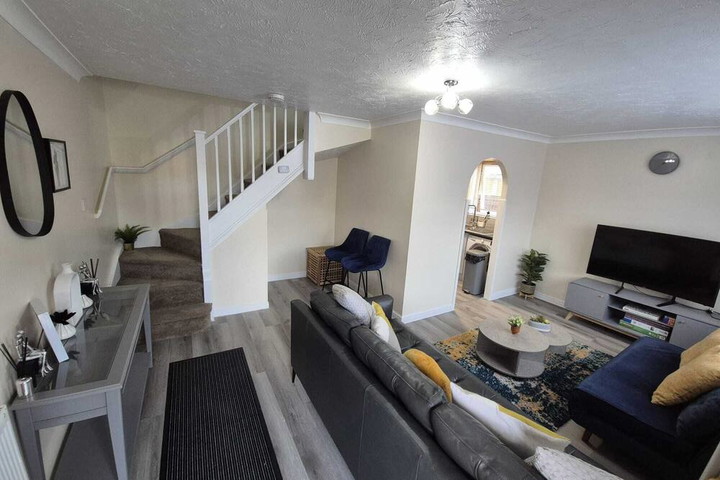 Cosy 2 Bedroom House Stevenage Old Town Close To Train Station Sleeps 4-6 - Stevenage