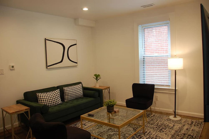 Pgh Delight - 4b/3b, All New W/ Free Street Parking, Perfect For Family Vacation - Monroeville, PA