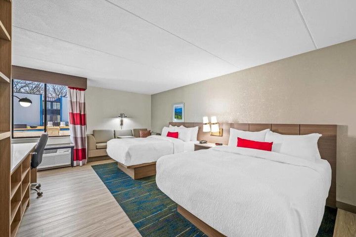 2 Units | Efficient Stay Close To Statesville Historic District - 2 Miles - Lake Norman, NC