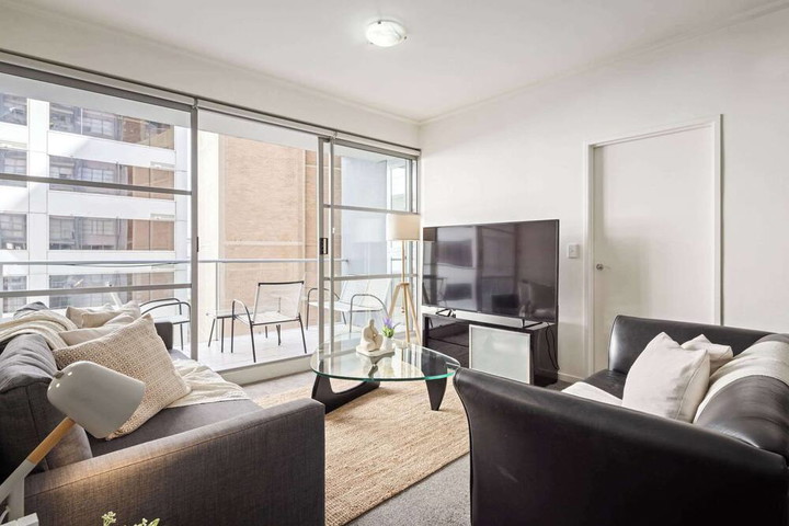 Cozy 2br Apartment Steps From Darling Harbour - North Sydney
