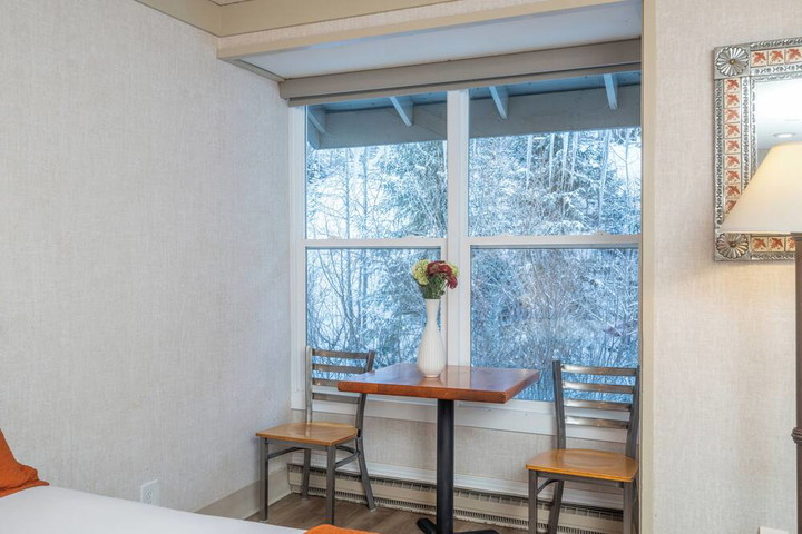 Mountainside Inn Room With Kitchenette - Telluride, CO