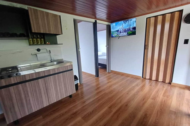 Cabañas Valle Cristal ️️ Alquiler Primer Piso. - Ibagué