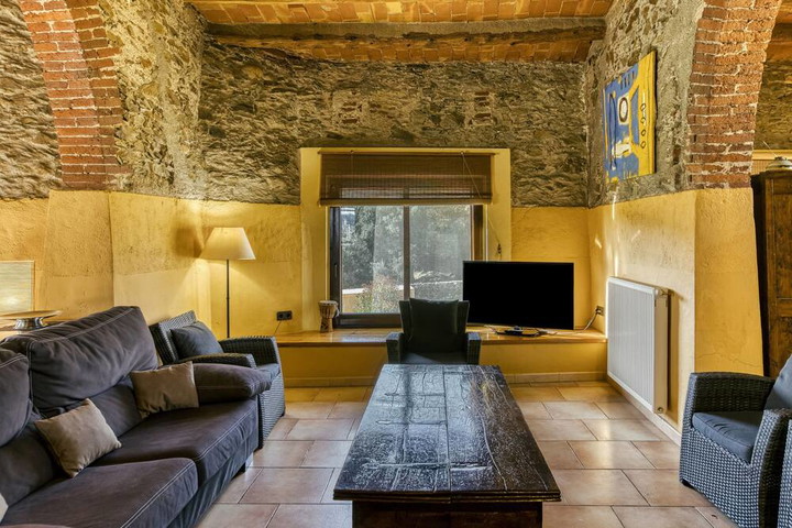 Country House 'Mas Hortus' With Sea View, Private Pool And Wi-fi - Figueres