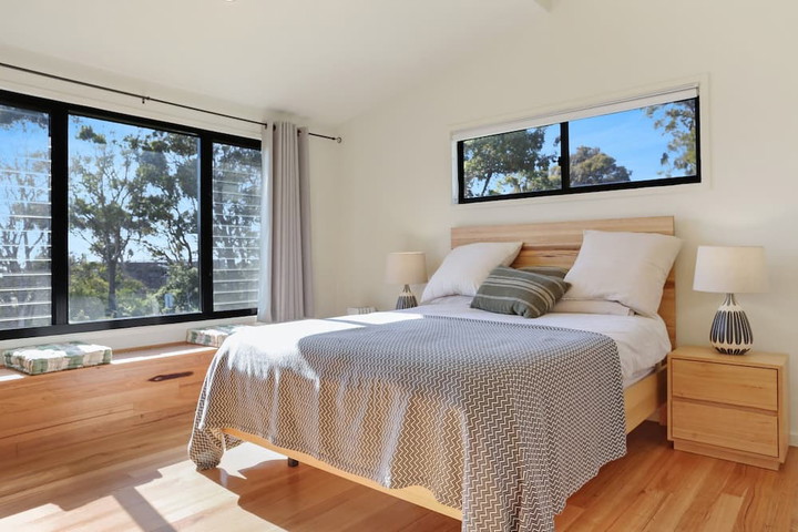 Sunkissed - 2 Bedroom House - South Coast
