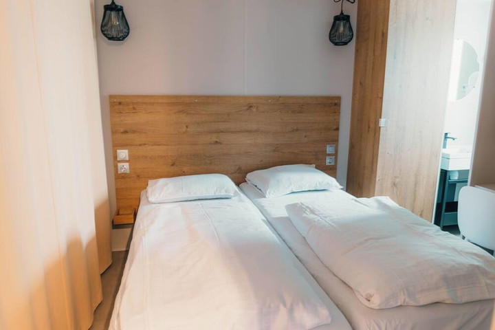Stijlvolle Lodge Voor 4 Personen Met Natuurzicht, Overdekt Terras En Moderne Badkamer, Midden In De Sallandse Heuvelrug. - Deventer