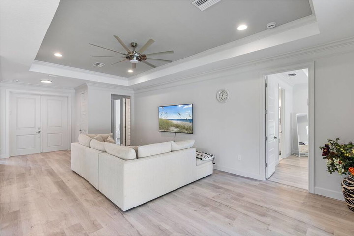 "Easy Escape" To Mineral Spring Florida 3 Bedroom 2 Bath Sleeps 8 People - North Port, FL