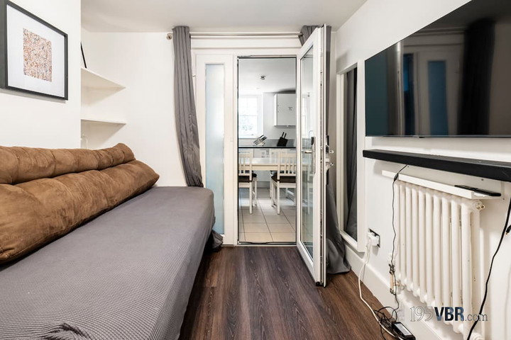 The Tachbrook At Nos. 193 & 195: Two Historic Townhouses, 12-bedroom | Victoria - London