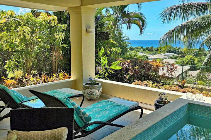 Luxury Apartment With Plunge Pool, (Sole Use) Terrace And Sea Views - Barbados