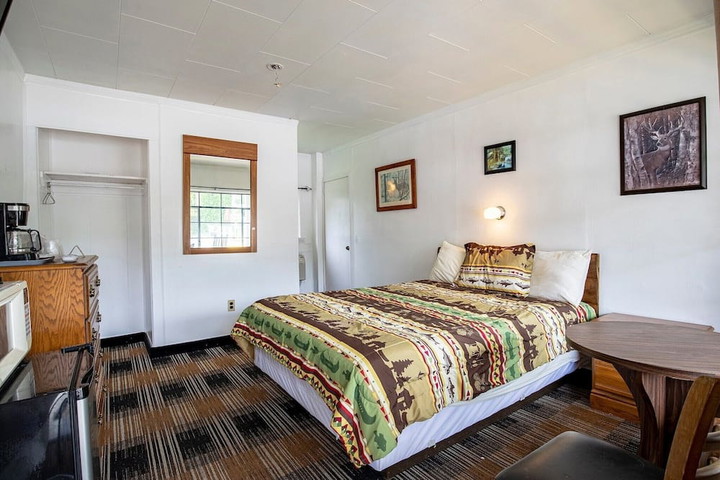 Room Queen - Frente Al Río - Cherokee, NC